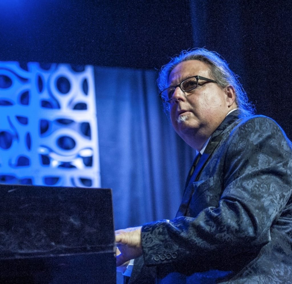 Blues at the Red Barn comes to Weir River Farm this October - Hingham ...