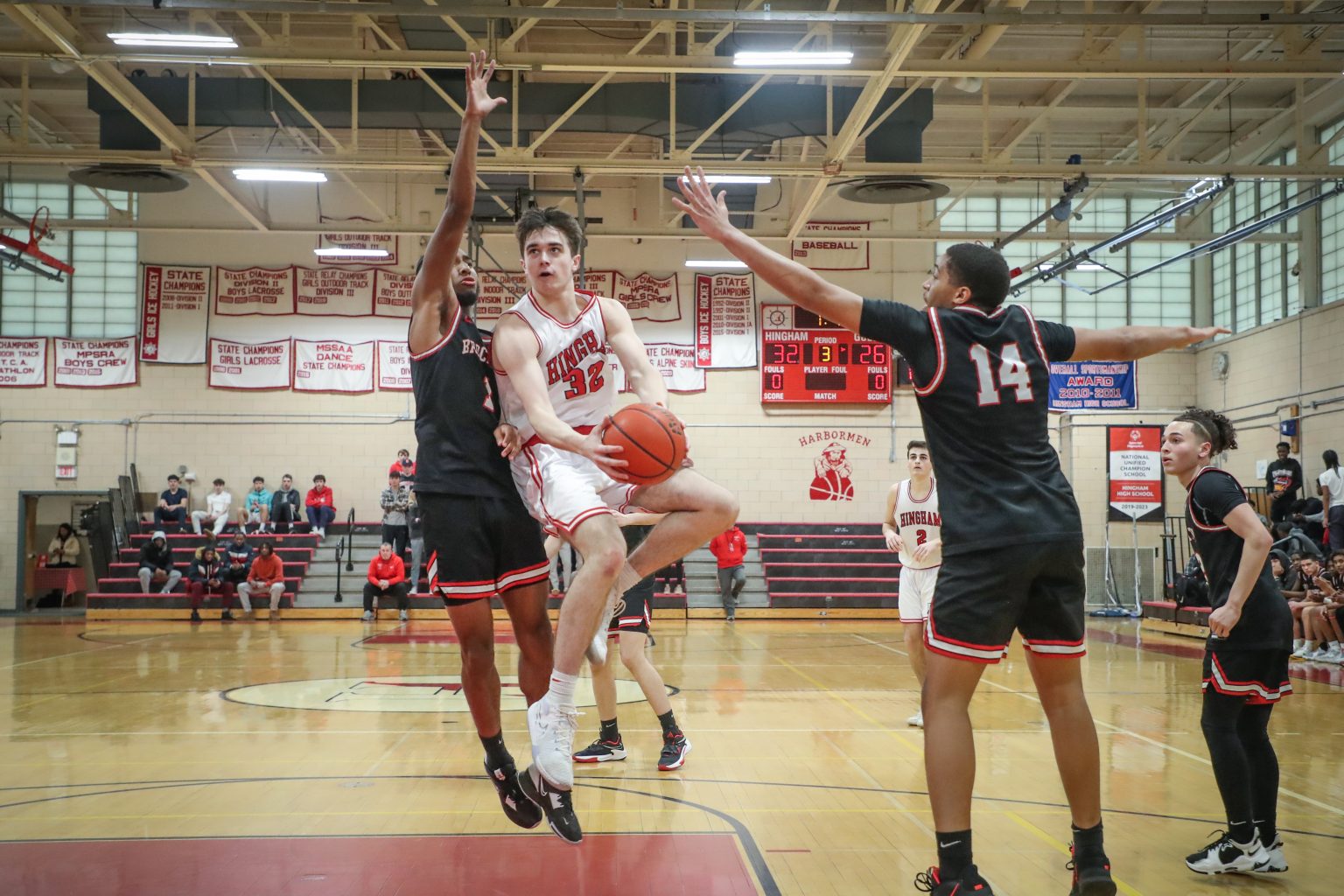 McBride Drops 35 Against Brockton in Win - Hingham Anchor