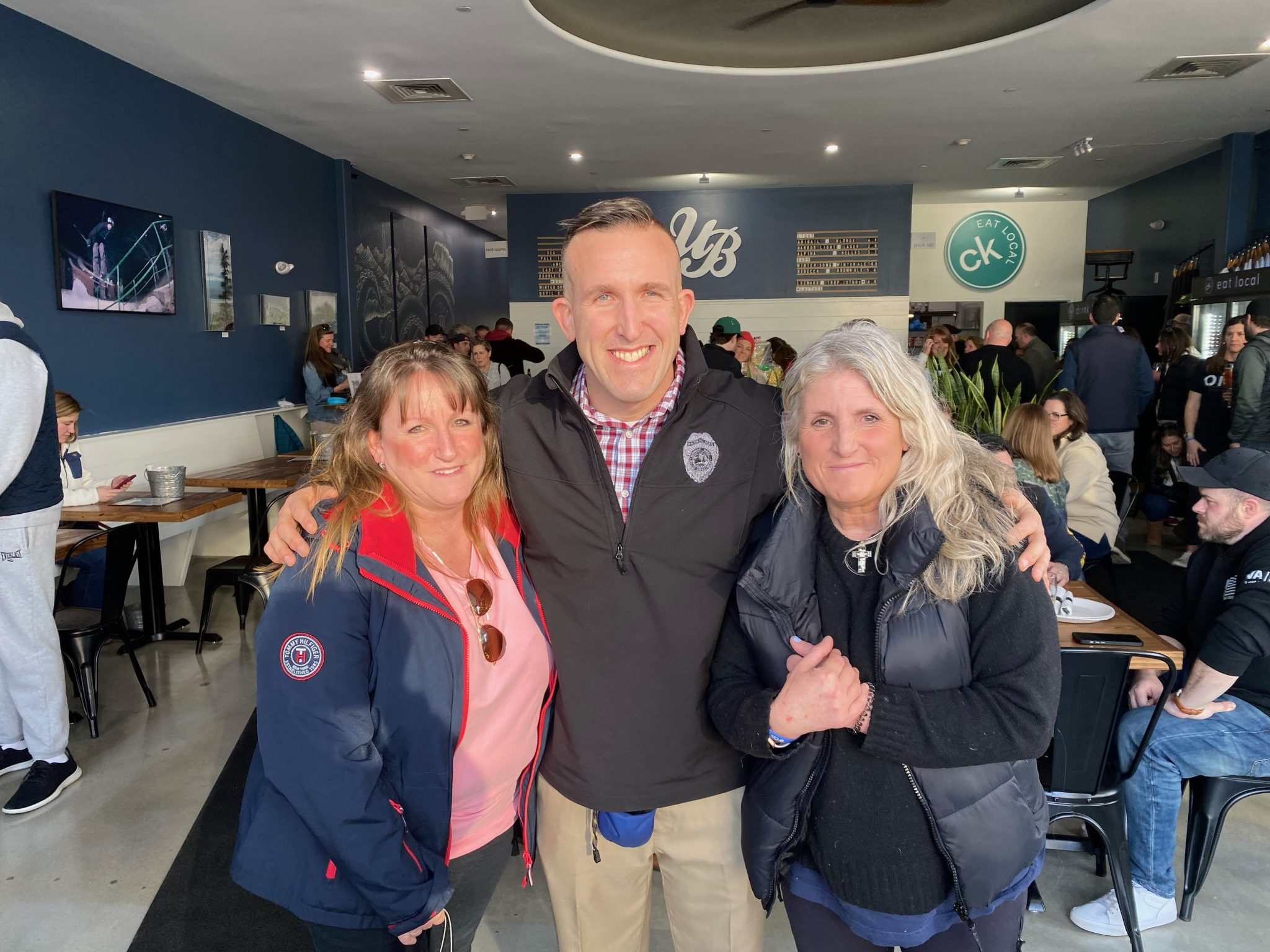 Hingham Working Dog fundraiser a big success; benefits comfort dog Opry and other programs ...