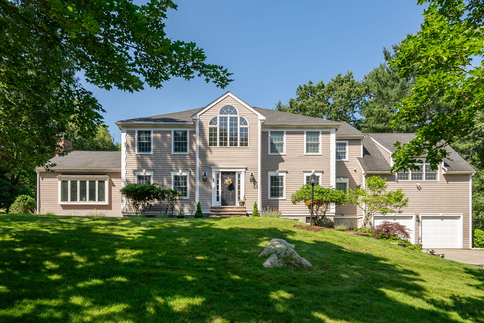 Featured Listing: 1 Huckleberry Hill Lane - Hingham Anchor