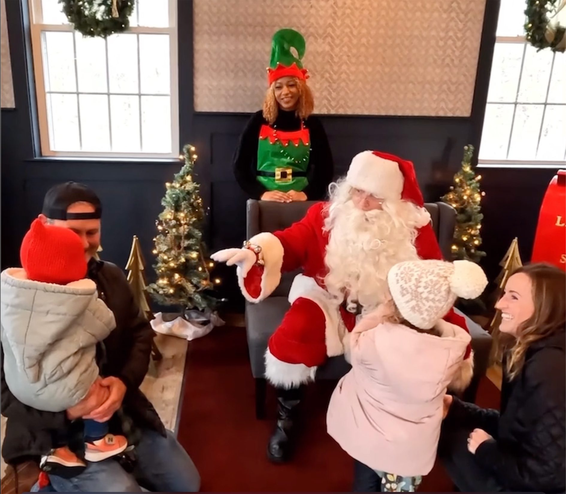 Santa Drops In On The Range Bar & Grille - Hingham Anchor