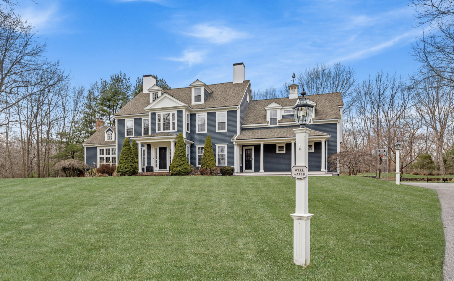 Featured Listing: 2 Franklin Rodgers Road - Hingham Anchor