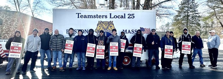 Airgas Teamsters On Strike in Hingham - Hingham Anchor